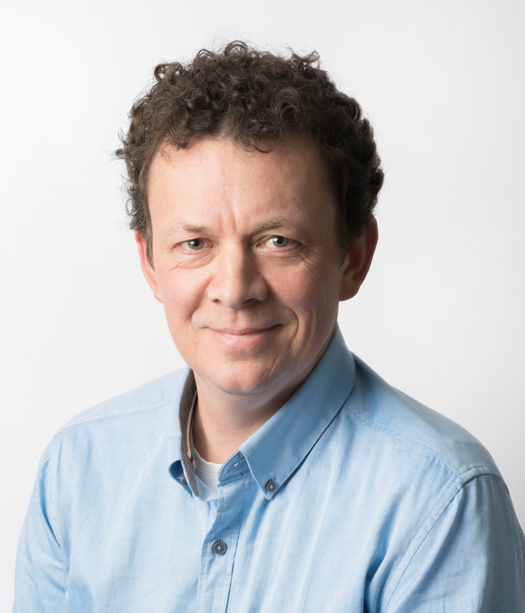 Robert Hoevers - E-Mobility Engineering