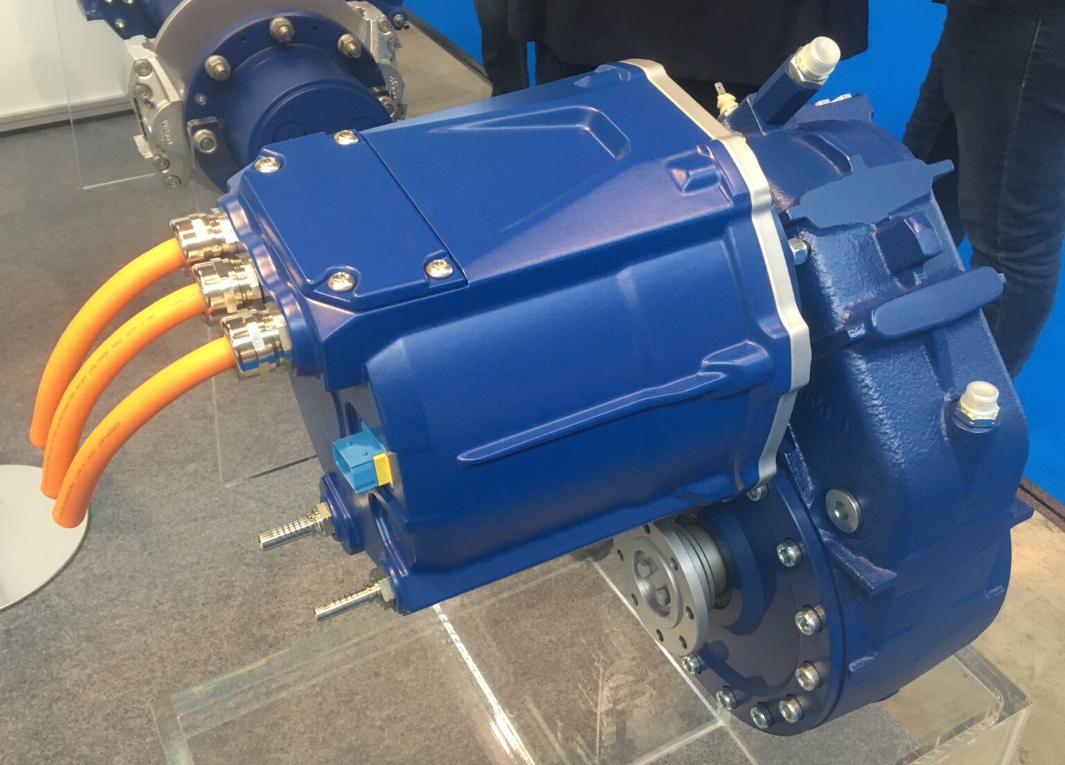 OMSI announces move into heavy-duty applications - E-Mobility Engineering