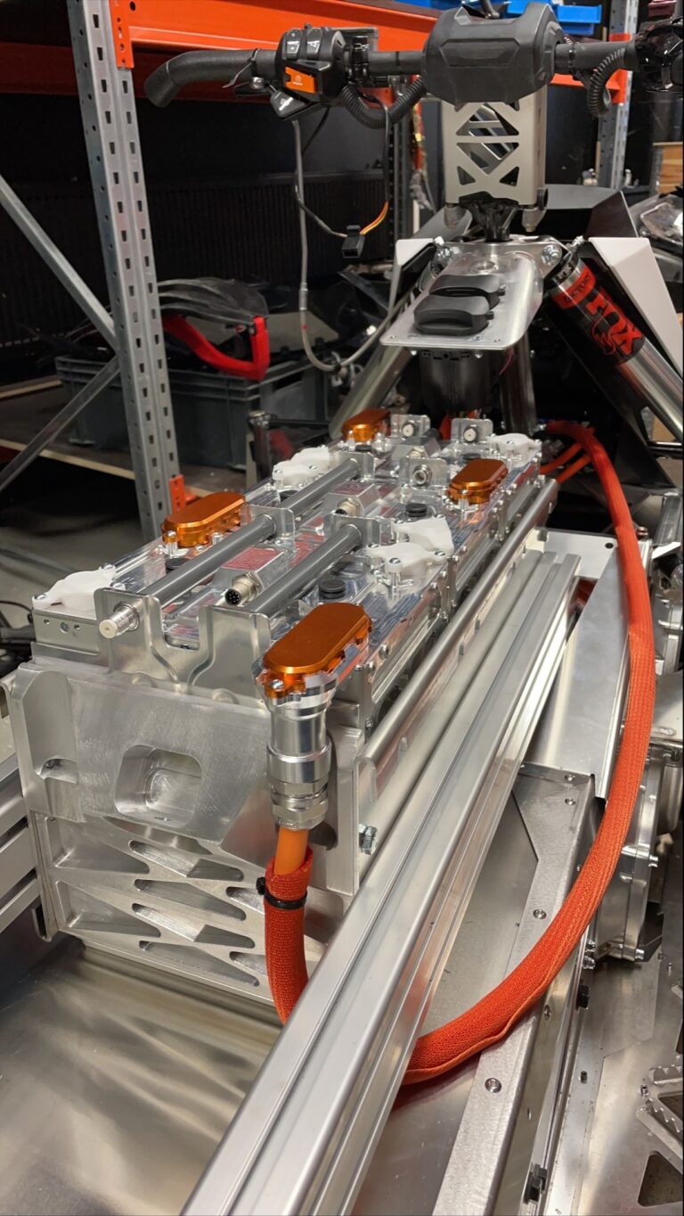 Aurora Powertrains eSled - E-Mobility Engineering