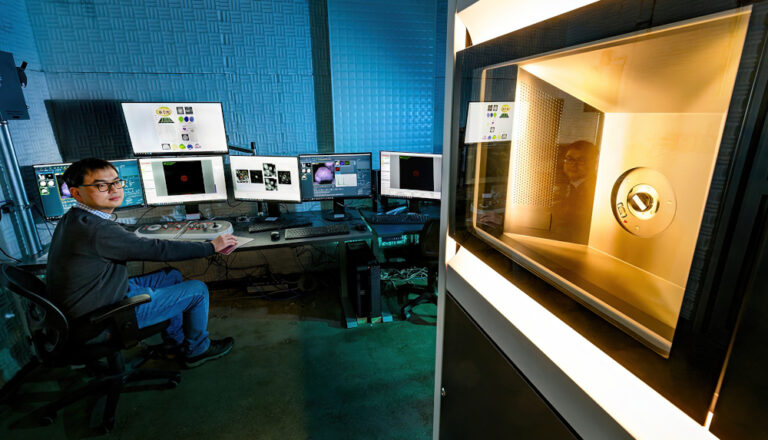 Battery testing - E-Mobility Engineering