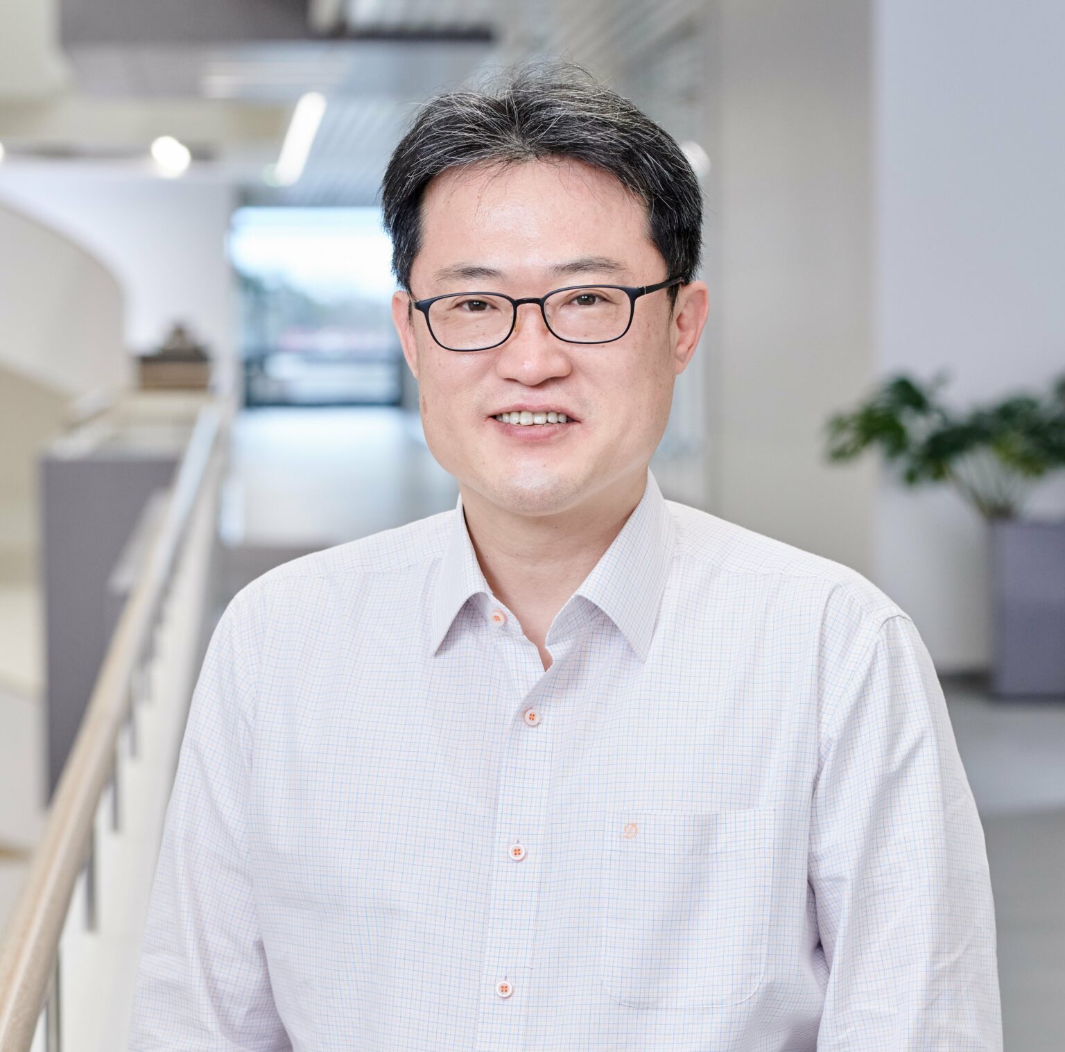 Henkel discusses developments in battery materials - E-Mobility Engineering