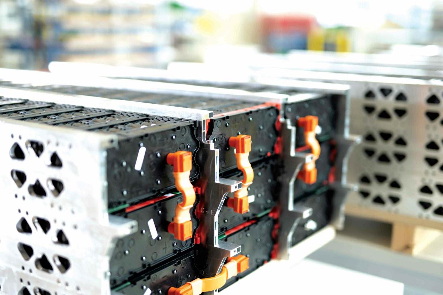 Modular batteries - E-Mobility Engineering